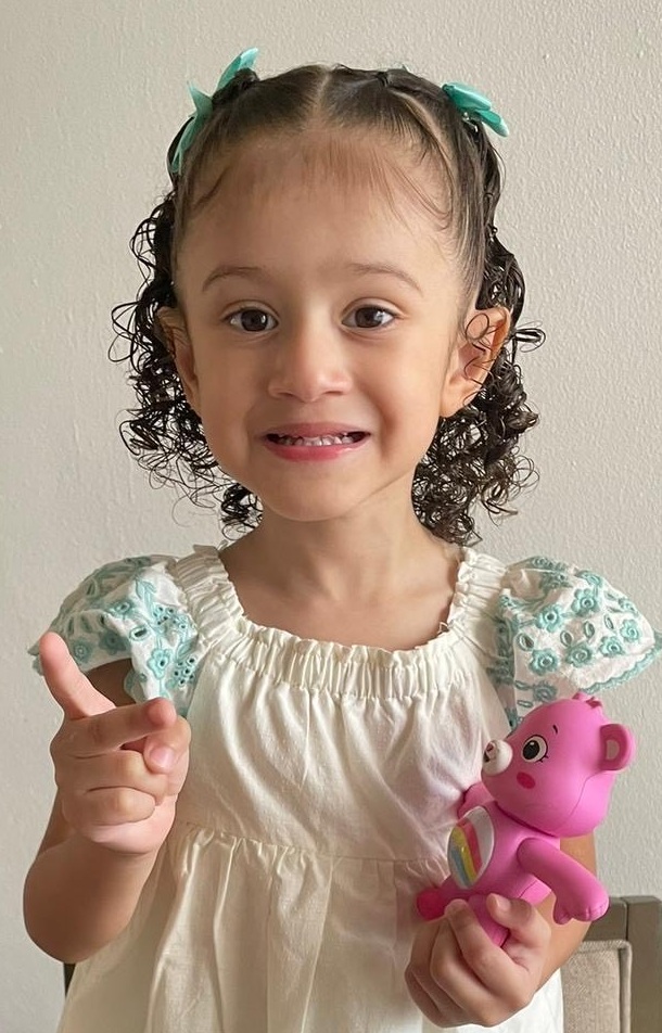 Mikaela S Irizarri Del Rosario - Los Ángeles Memorial Park l Suchville ...